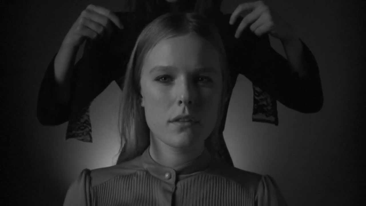 Lisa Bregneager - Outbalance - YouTube