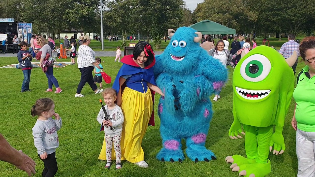 prince Dani play in the funfair new ross wexfor ireland - YouTube