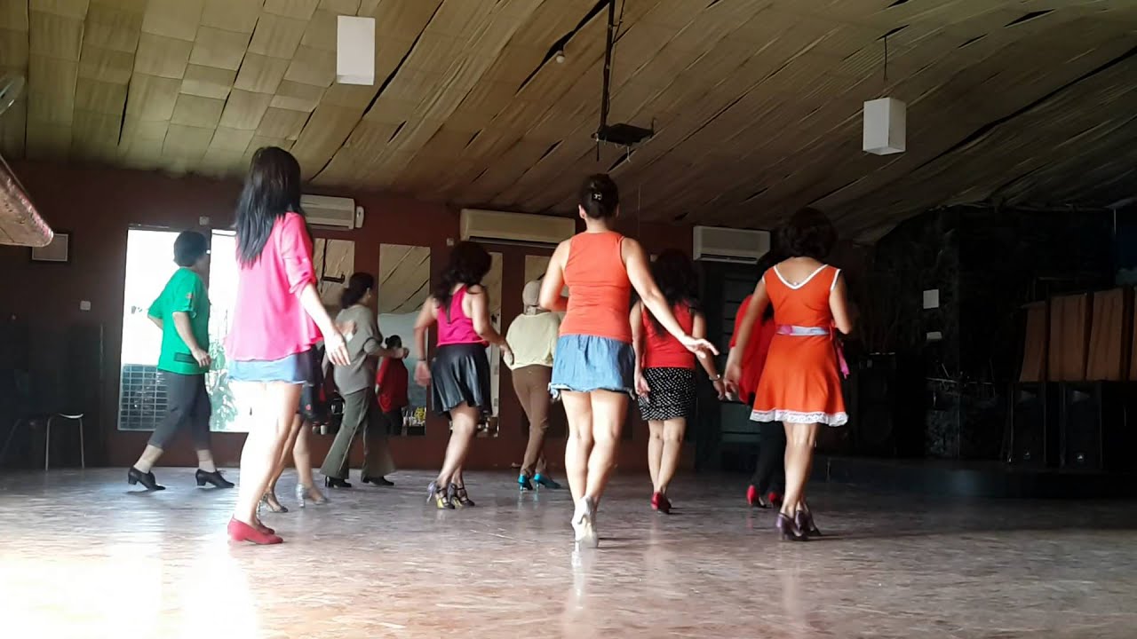 Feeling Hot Line Dance by Flora line dance - YouTube