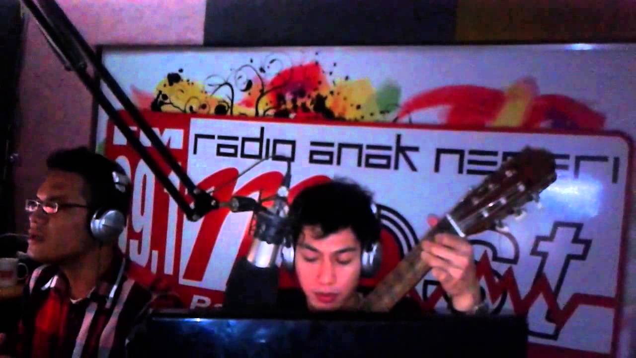 MARJUKI ON AIR Okky prasetio & Rio Pambudi (Ivan Handojo - Singgah ...