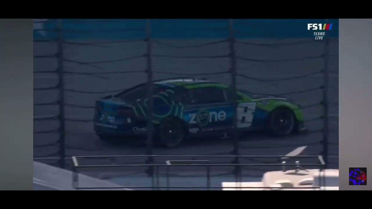 Kyle Busch Crash-NASCAR Cup Series practice at Texas - YouTube