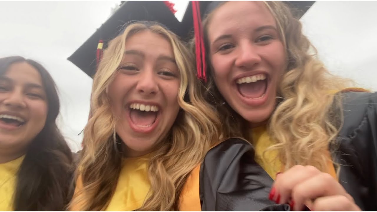 Graduation Vlog! Class of '22 - YouTube