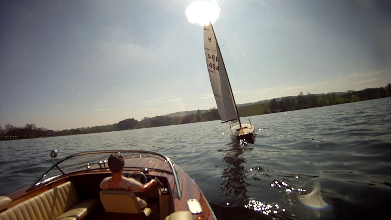 Boesch RC Sportboot mit GoPro onboard begleitet Vintage M-Boot von ...