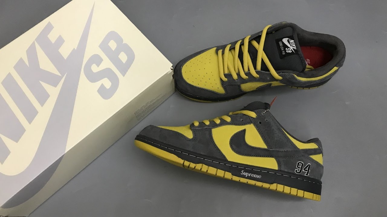Unboxing Nike SB Dunk Low Supreme 94 Hulk HQ8487 300 Review from ...
