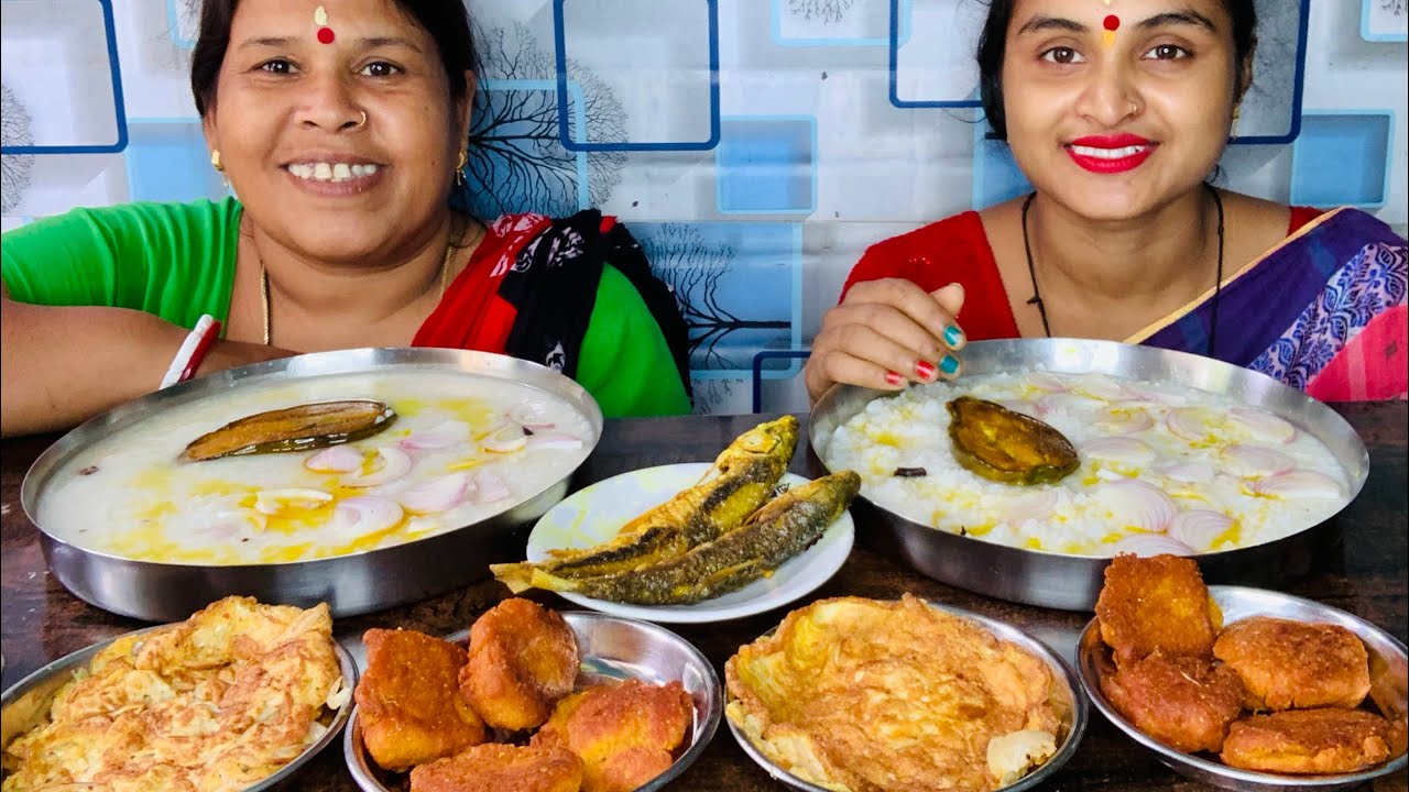 New video Eating Water Rice🔥Pantavat Fish Fry Egg Fry Dal Pakora Aloo ...