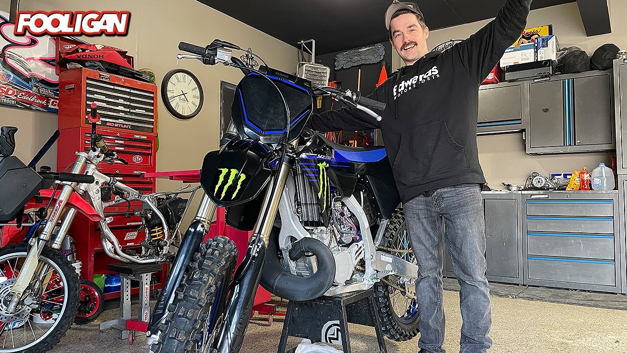 My first ever Yamaha! | 2023 YZ250 Reveal | The countdown is ON ...