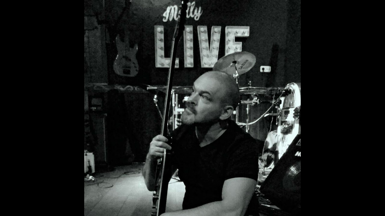 Surrounded Atmosphere by Daniel Vicario. - YouTube