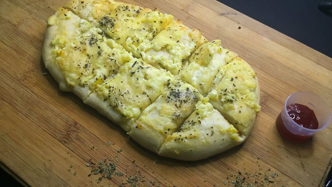Garlic Bread ASMR - YouTube
