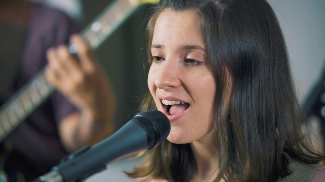 דוליס | Dolis - שיר לאמא (אלון עדר) - YouTube