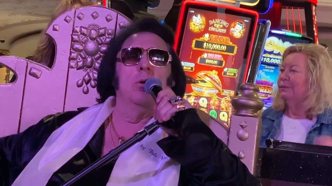 SUSPICIOUS MINDS - BIG ELVIS - YouTube