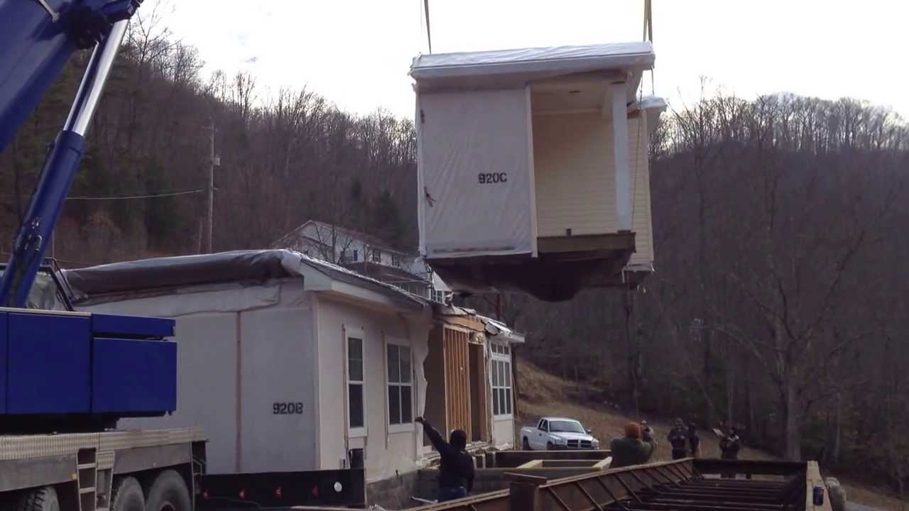 Modular Home Assembly 3 - YouTube