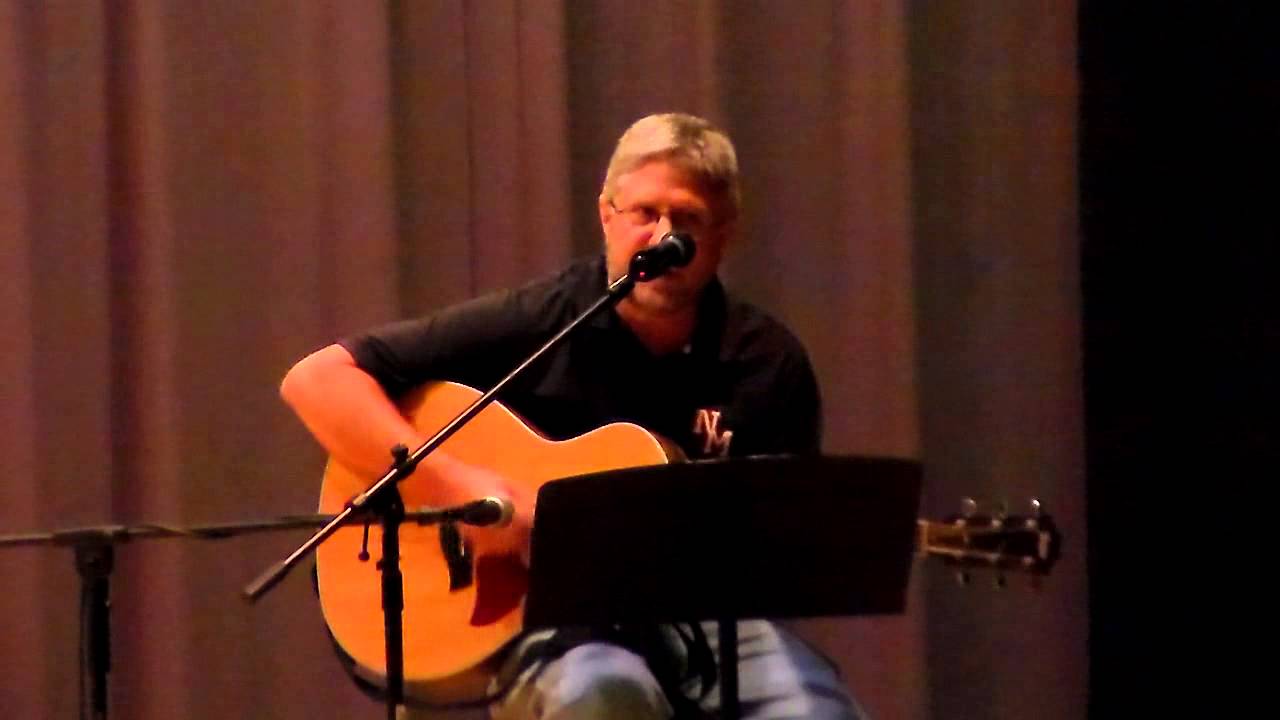 03 Entertaining Music - YouTube