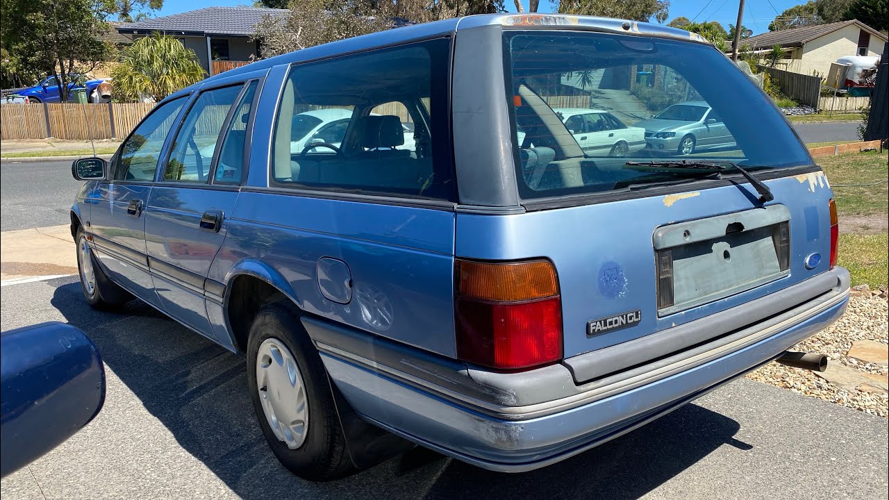 Ford Falcon EB Steam clean & interior detail! - YouTube