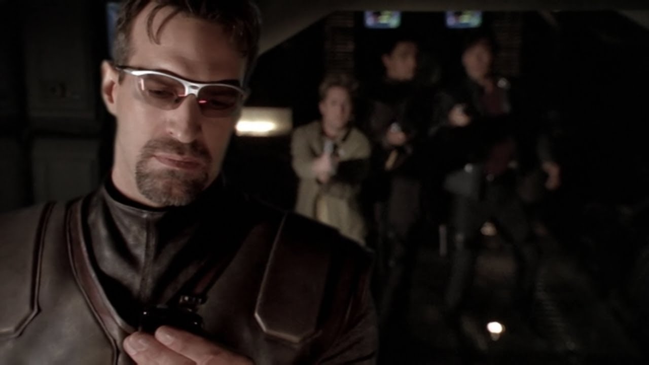 Cobalt-nickel smugglers, Templar Lieutenant(Mark Gibbon) captures ...