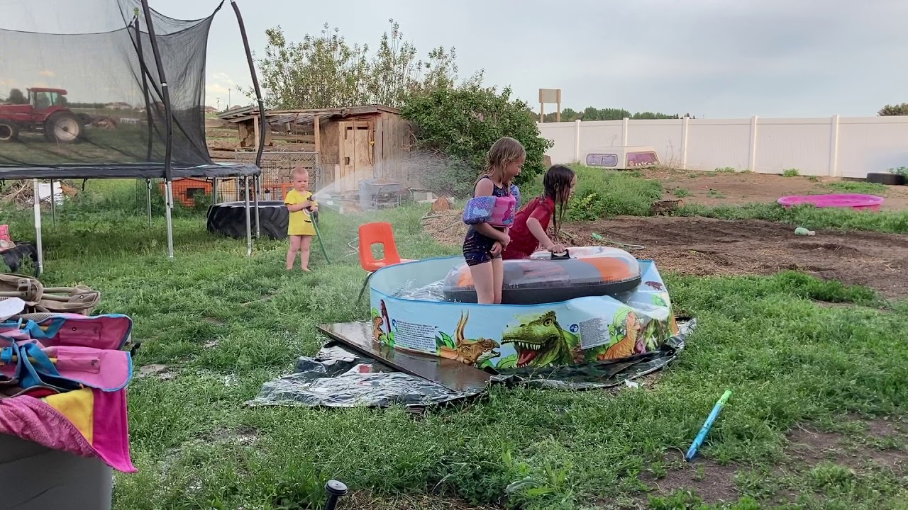 When Sam gets the hose - YouTube