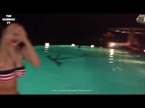 Tukang Ngintip lagi liat ARTIS CANTIK lagi Mandi....bikin seru...