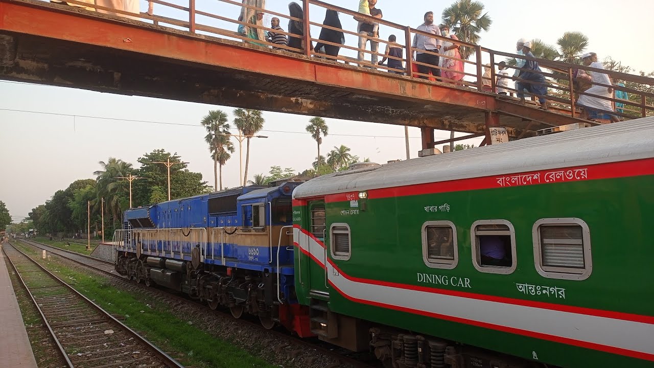 সুন্দরবন এক্সপ্রেস এর যশোর জংশন ছেড়ে যাবার মুহূর্ত //Sundarban Express ...