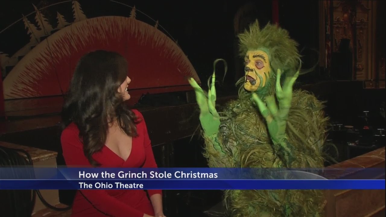 The Grinch steals the stage at the Ohio Theater - YouTube