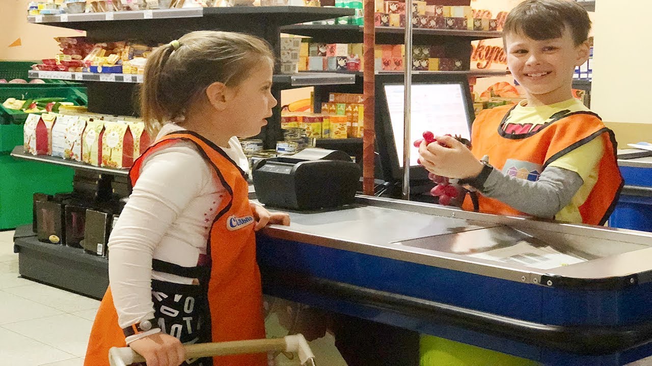 Kids Pretend Play Doing shopping - YouTube