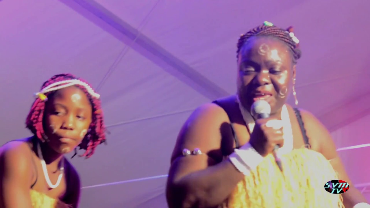 VITUS EN BILBAO - YouTube