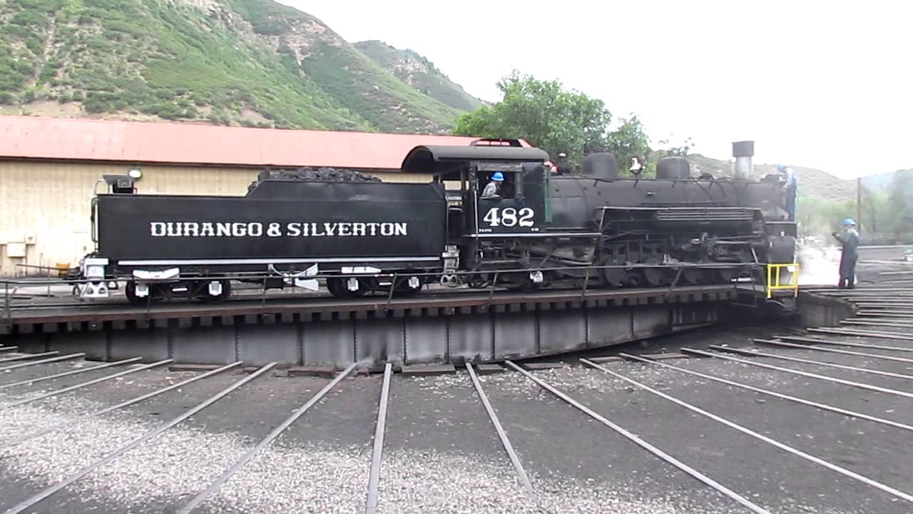 Durango and Silverton Narrow Guage Railroad: Getting on the turntable ...