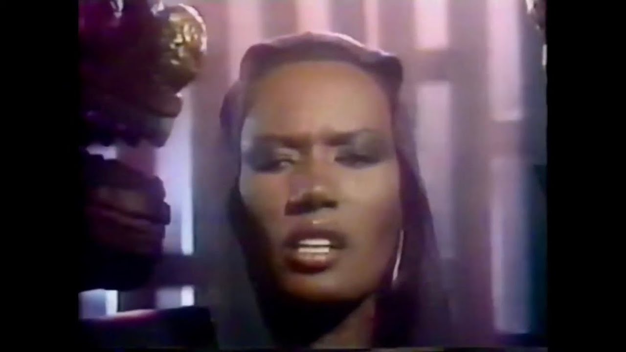Grace Jones - Crush (Video Re-Edit) 1986 - YouTube