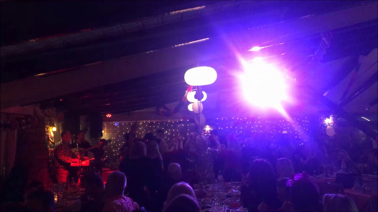 Ετήσιος Καρναβαλικός Χορός 2019 - YouTube