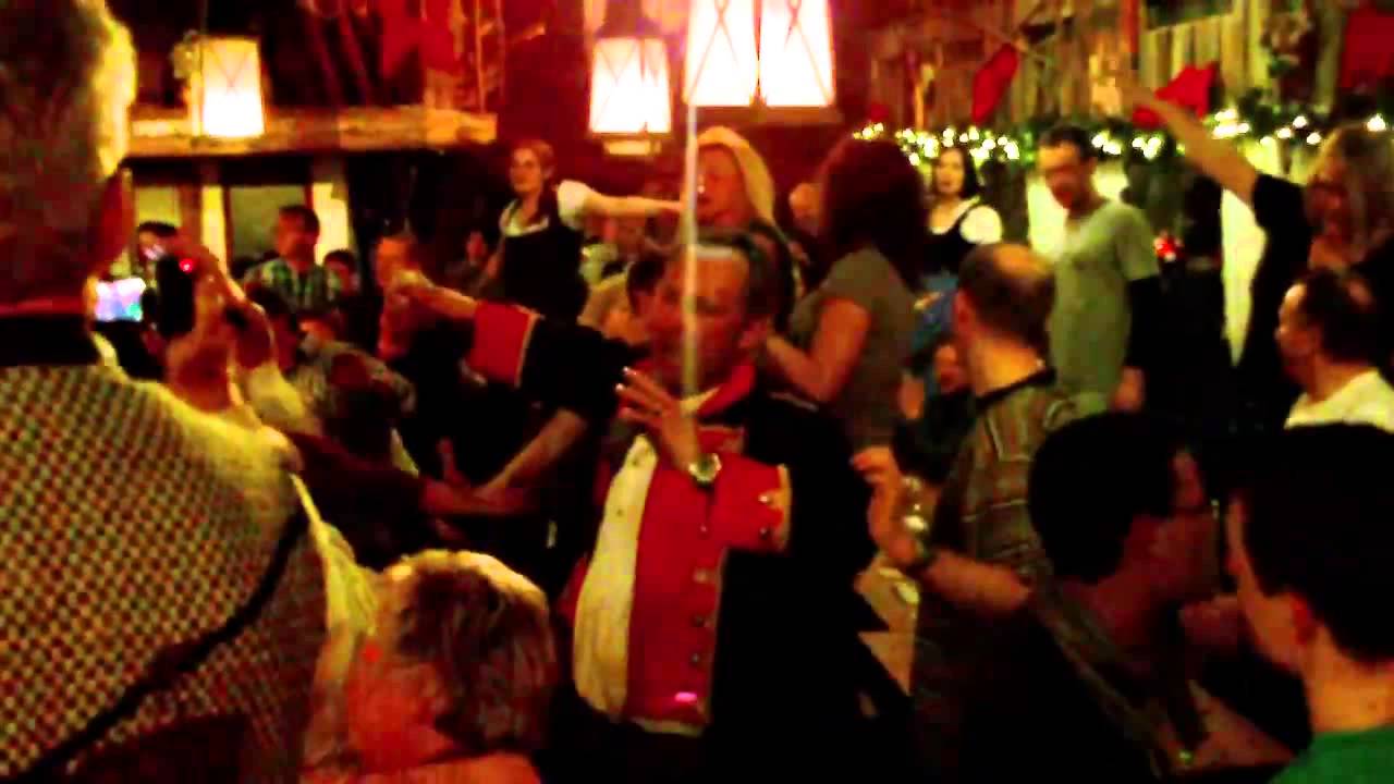 Das Wiesengrund Fliegerlied aus Bad Hindelang - YouTube