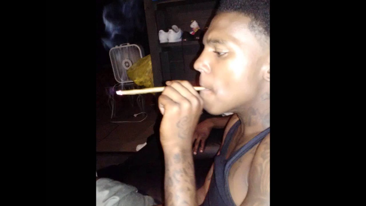 Finessin- N.M.B Lil Rodge ft. N.M.B Nico and HotBoy BooMan - YouTube