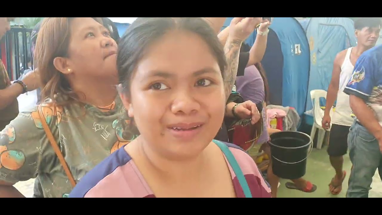 relief operation for fire victims of brgy sto Nino paranaque - YouTube