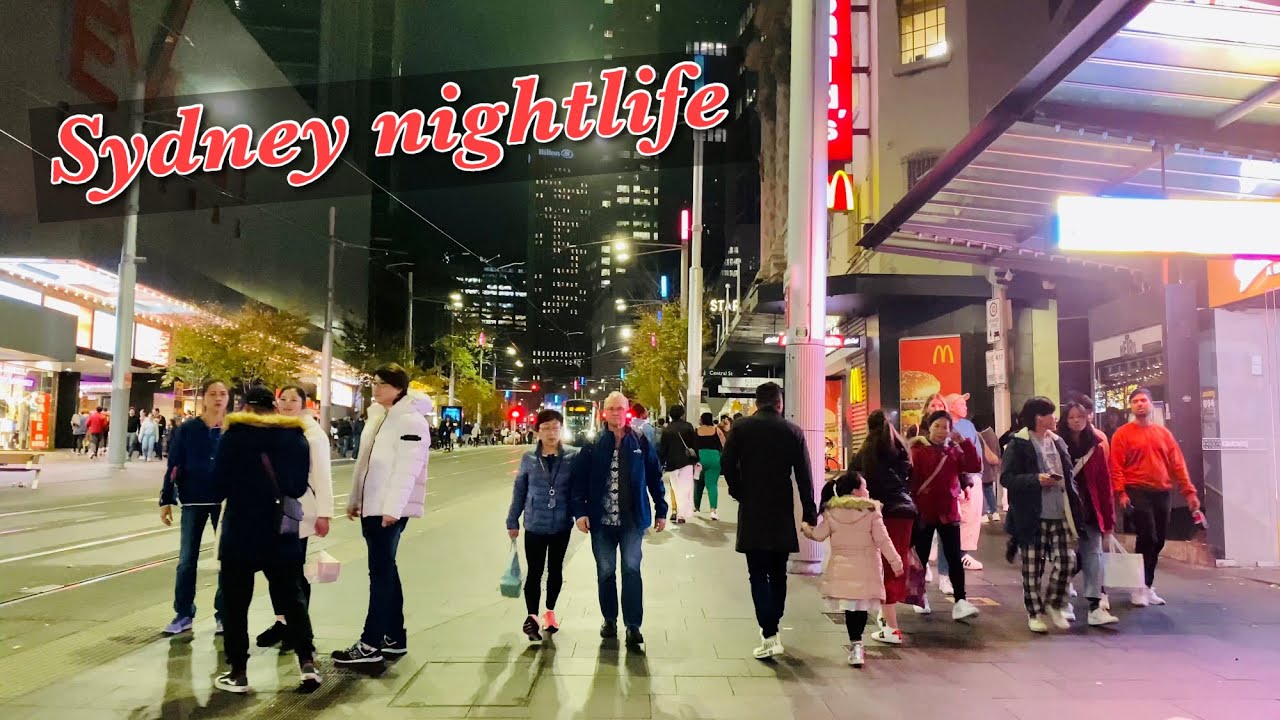 Walking tour along George St from Town Hall to Apple Store | Sydney ...