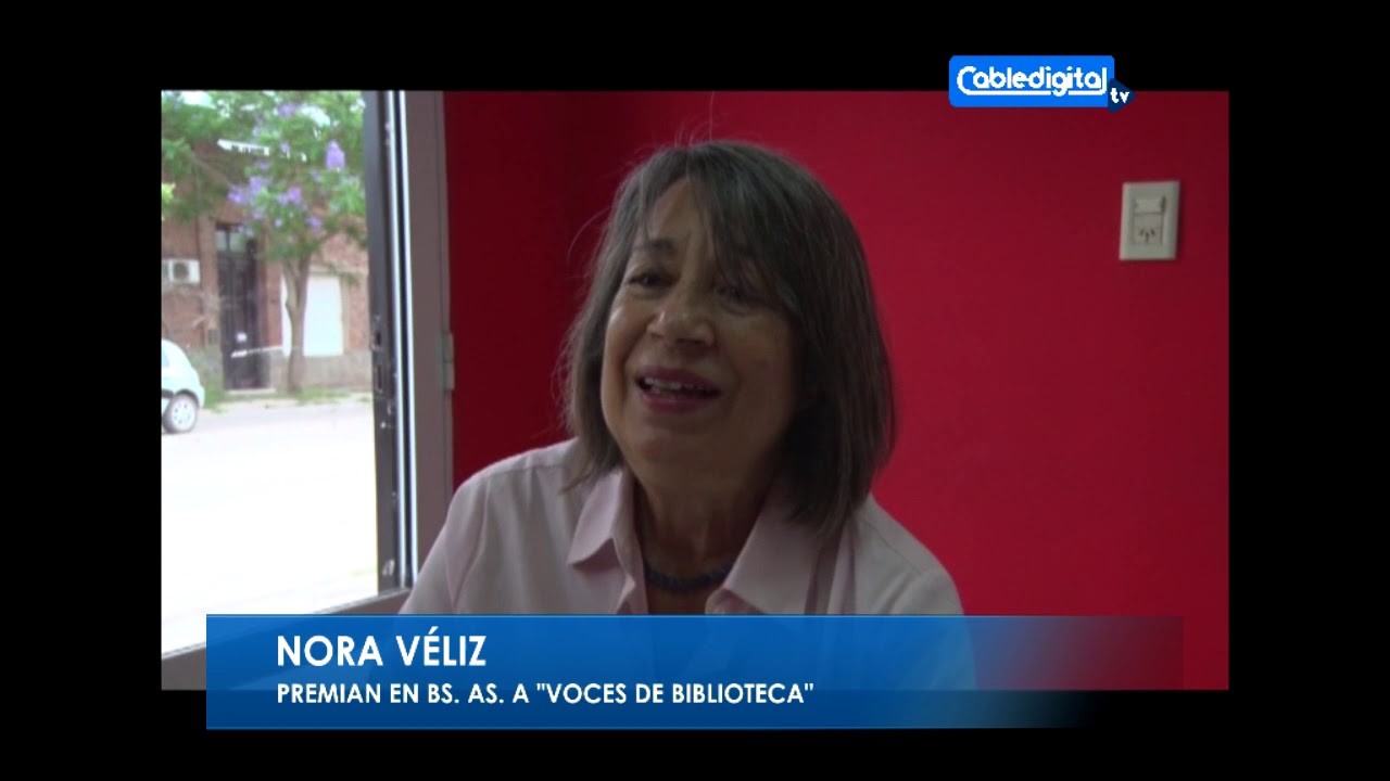 NORA VELIZ PREMIAN EN BS AS A VOCES DE BIBLIOTECA - YouTube