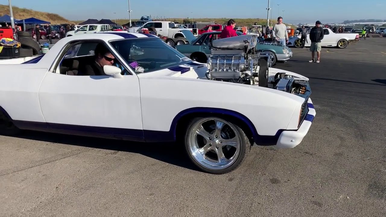 SKDUTE SUPERCHARGED SBF XC FORD FALCON UTE BURNOUT CAR - YouTube