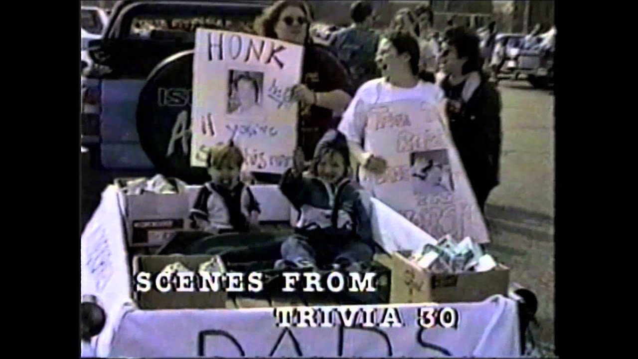 Trivia 1999 - Trivia 30 Parade - YouTube
