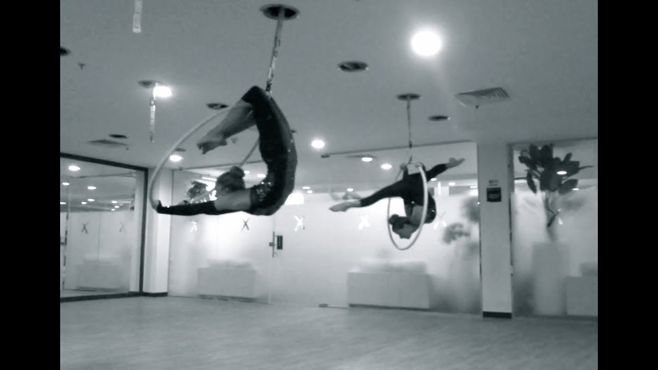 Elite Acrobatics- Duo Aerial Hoops, Jessie J Magnetic - YouTube