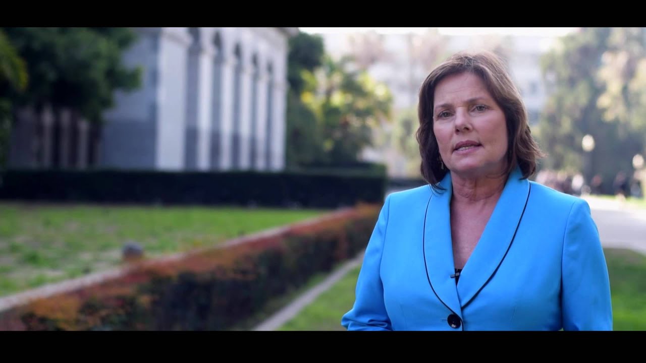 La Sierra High PE - Beth Gaines - CA Assemblywoman - Class of '77 - YouTube