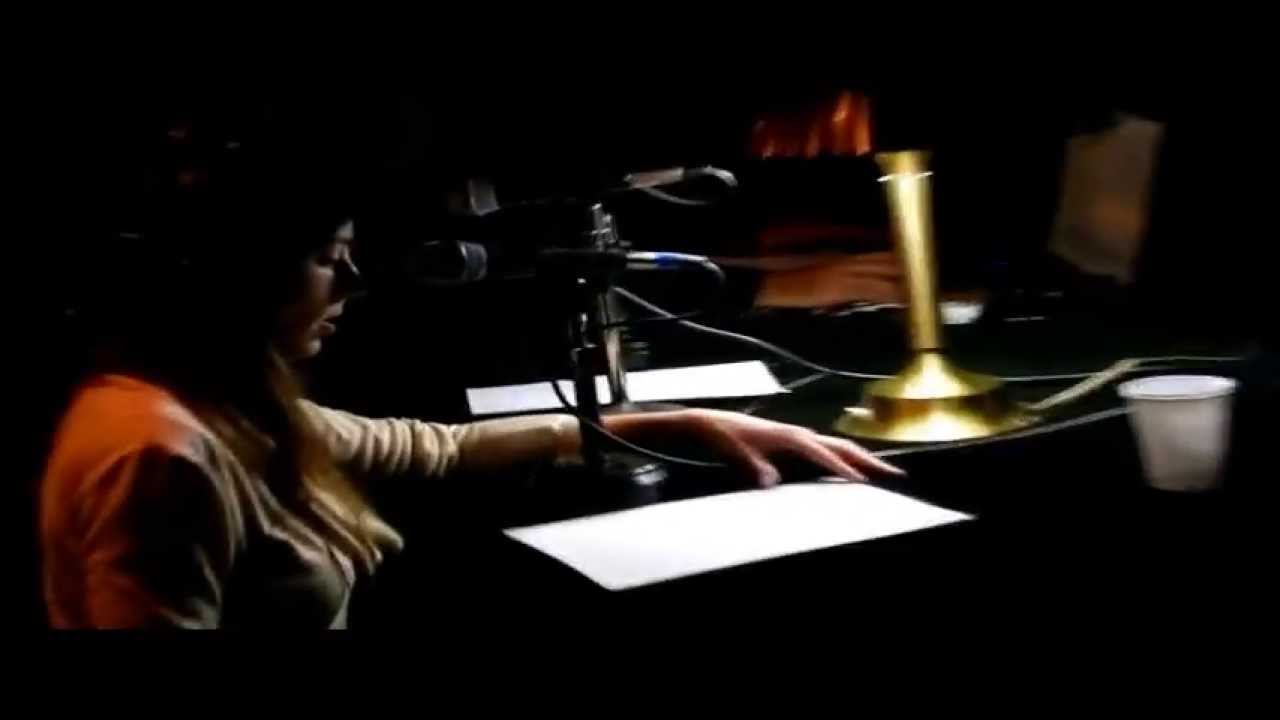 Práctica de doblaje con Sebastián Llapur - YouTube