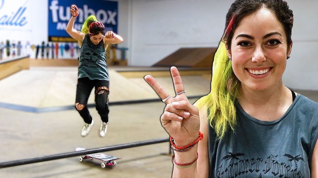 TEACHING JENISE HOW TO HIPPIE JUMP! - YouTube