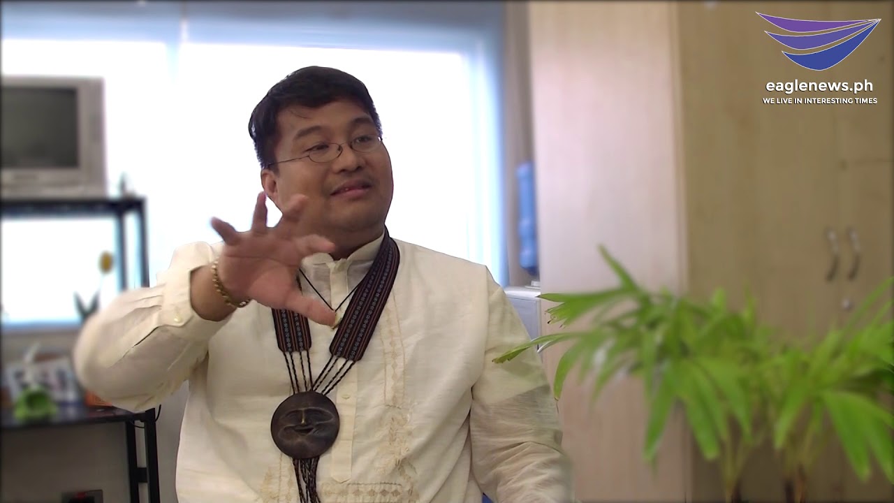 Noted PHL historian, Prof. Xiao Chua, gives his views about the INC on ...