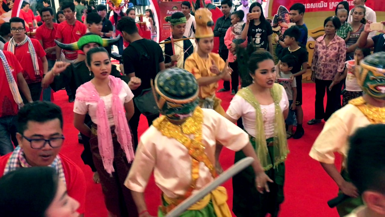 [4K]Phum Khmer Songkran 2017 Robam Trot (របាំគ្រុឌ) - ShortFilm - YouTube