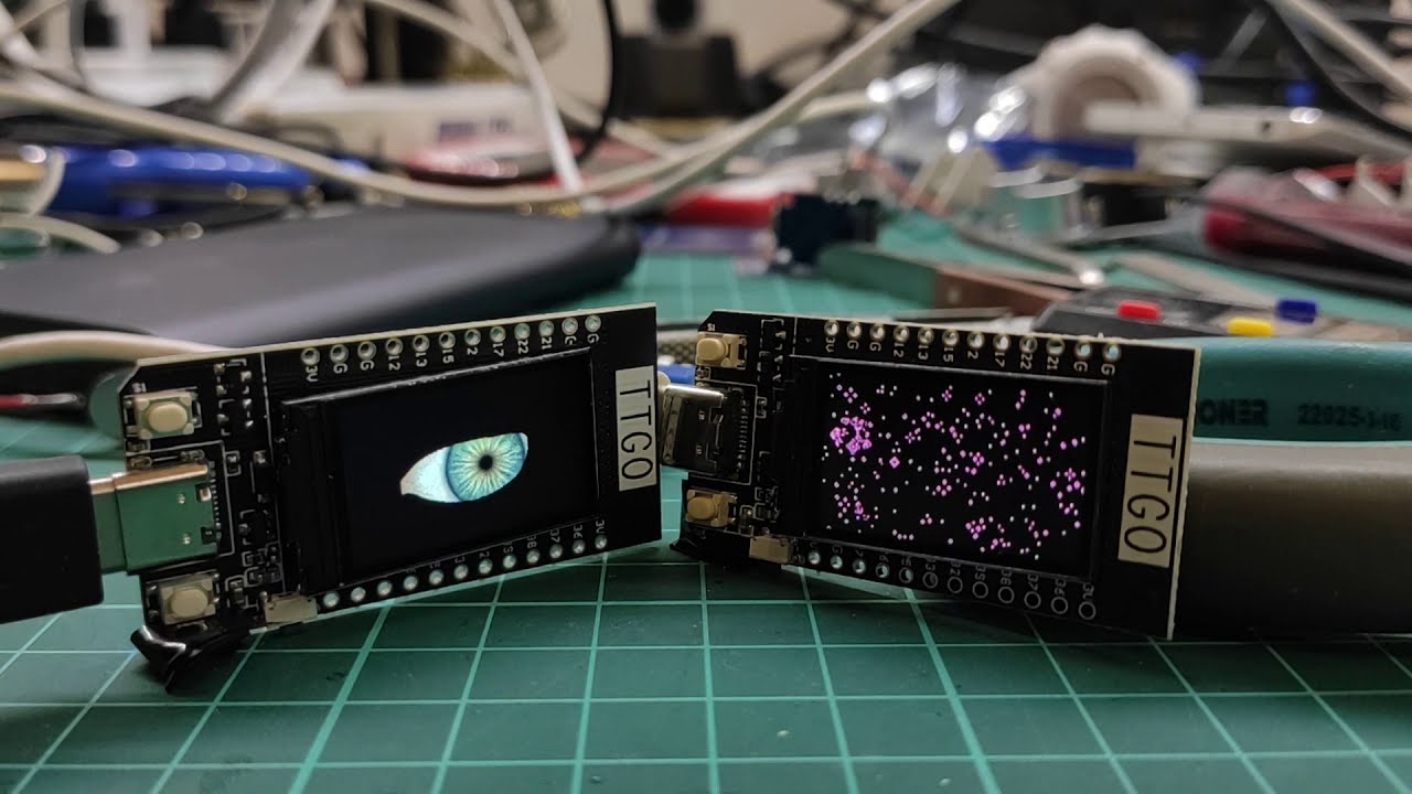 ESP32 Uncanny Eye watching Conway's Life - YouTube