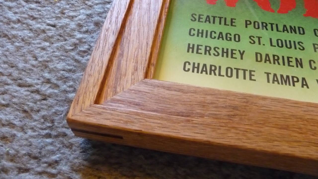 Making An Elegant Picture Frame Using Only The Table Saw - YouTube