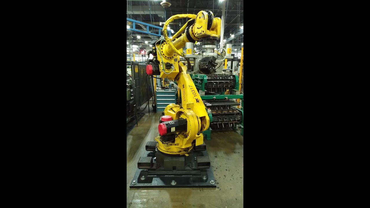 Fanuc Robot S-430if Robotic Arm with Controller - YouTube