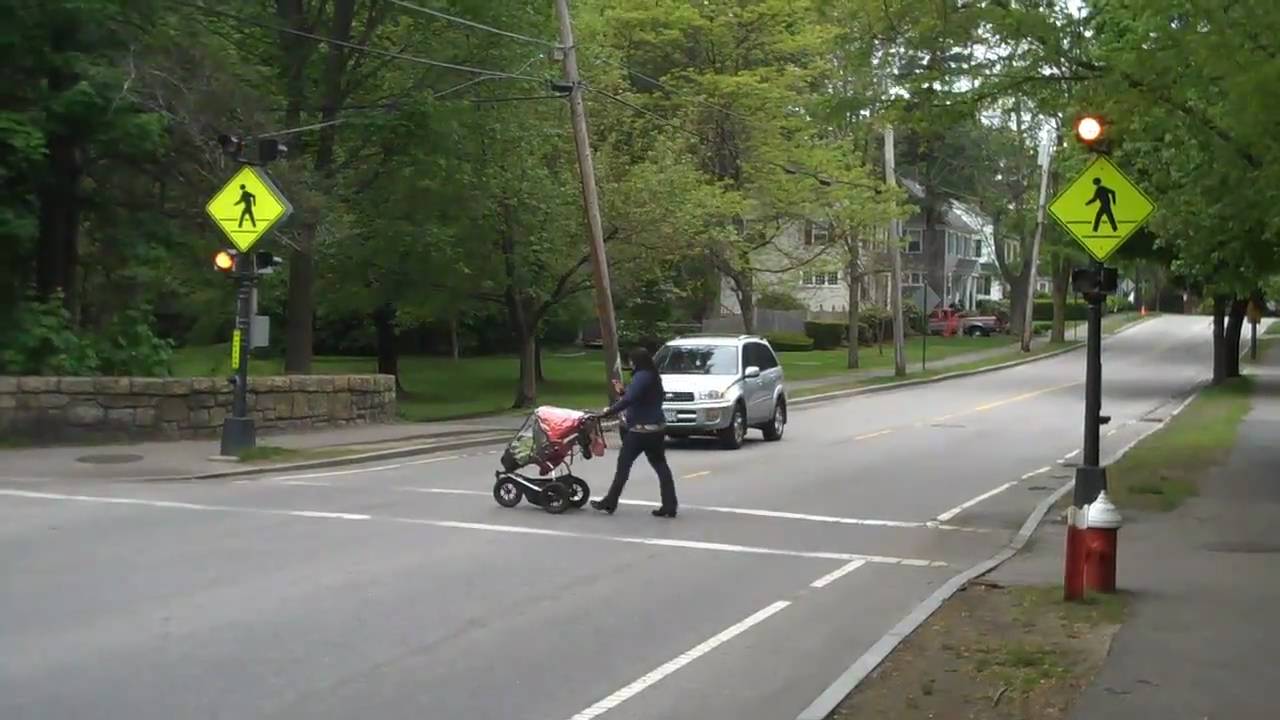 Wellesley - Route 135 Crosswalk - YouTube