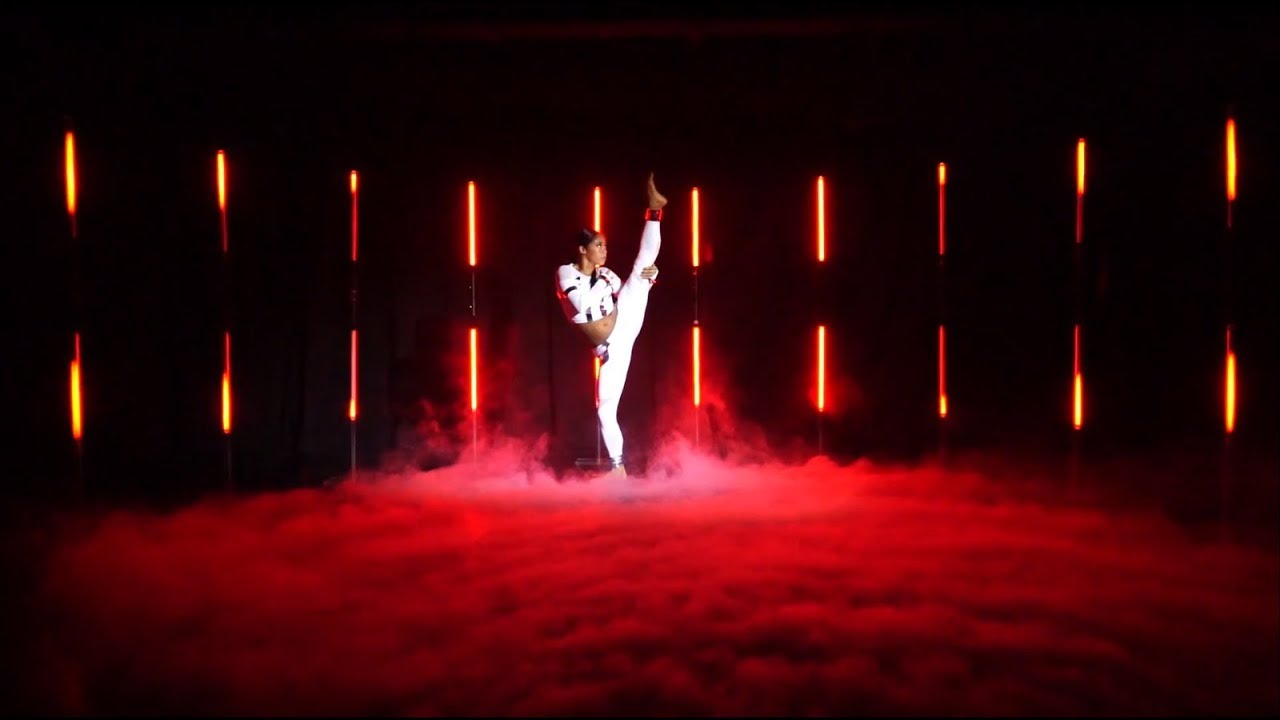 TEAM LED | Light-Interactive - YouTube