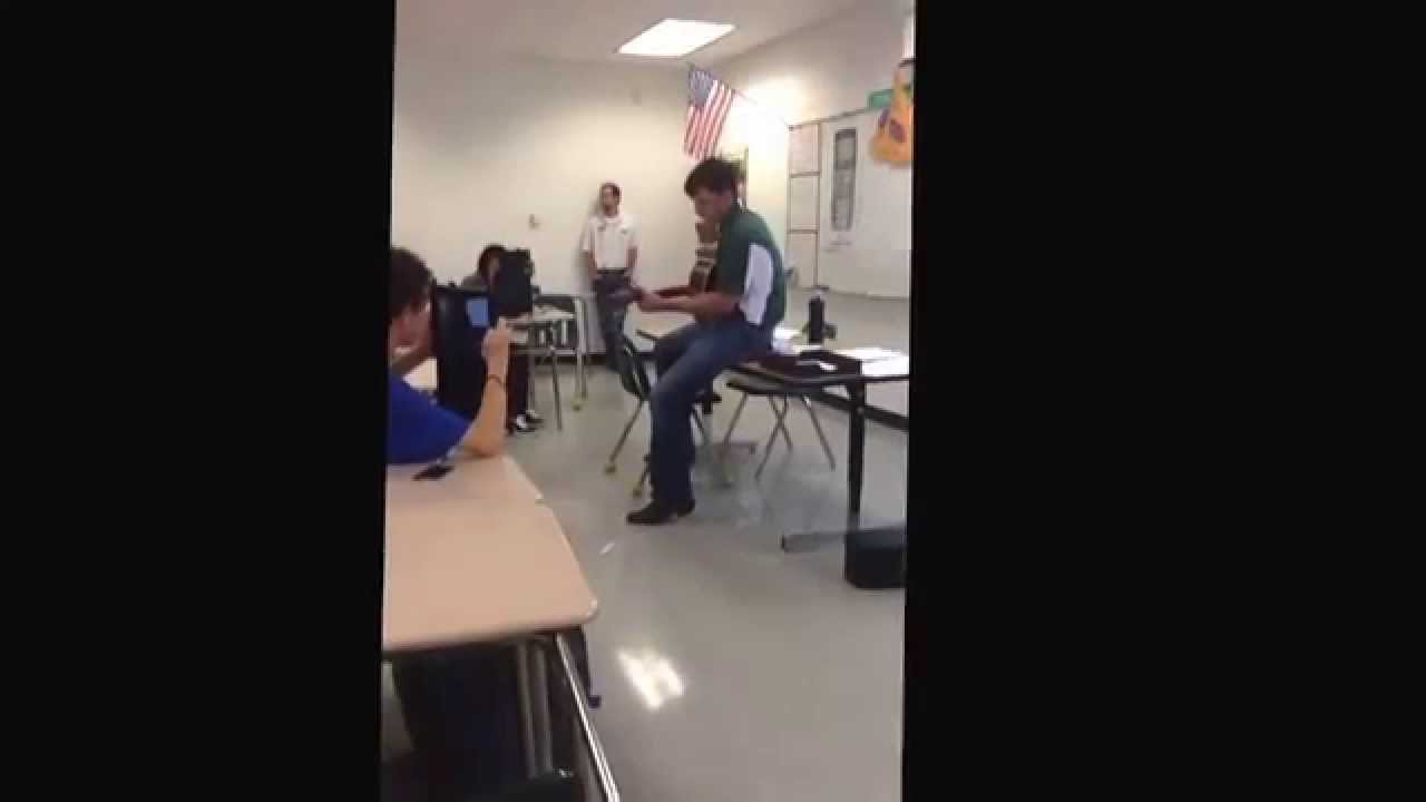 Great teacher sings for the class - YouTube