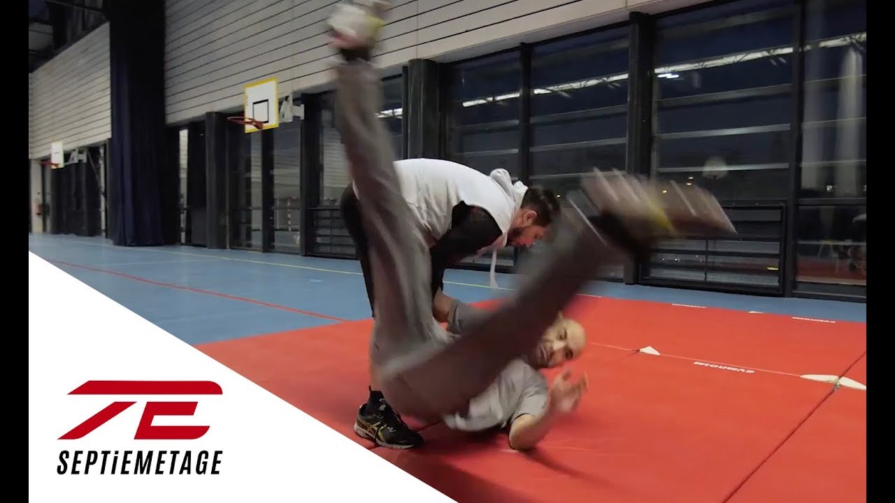 Savate Boxe Française, la savate bâton défense - YouTube