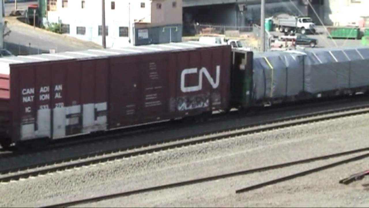 BNSF 7599 - YouTube