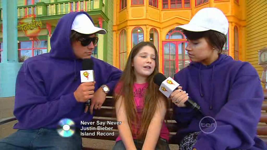 Toasted TV: Emslie - YouTube