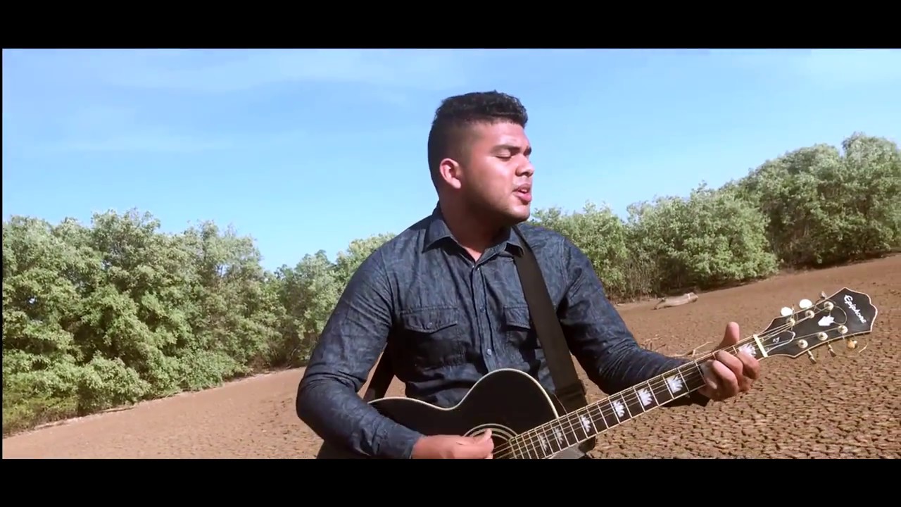 EDWARD SOLIS - UN SECRETO (demo) FT Jose Miguel Velasquez - YouTube